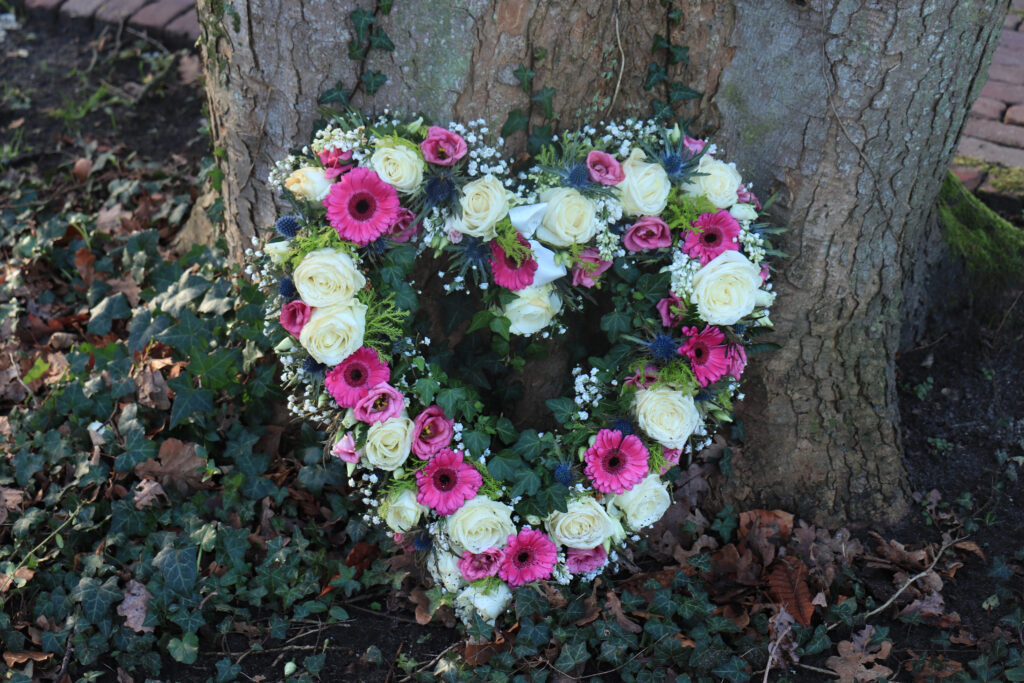 Personalising funerals - Honouring a unique life | Levertons