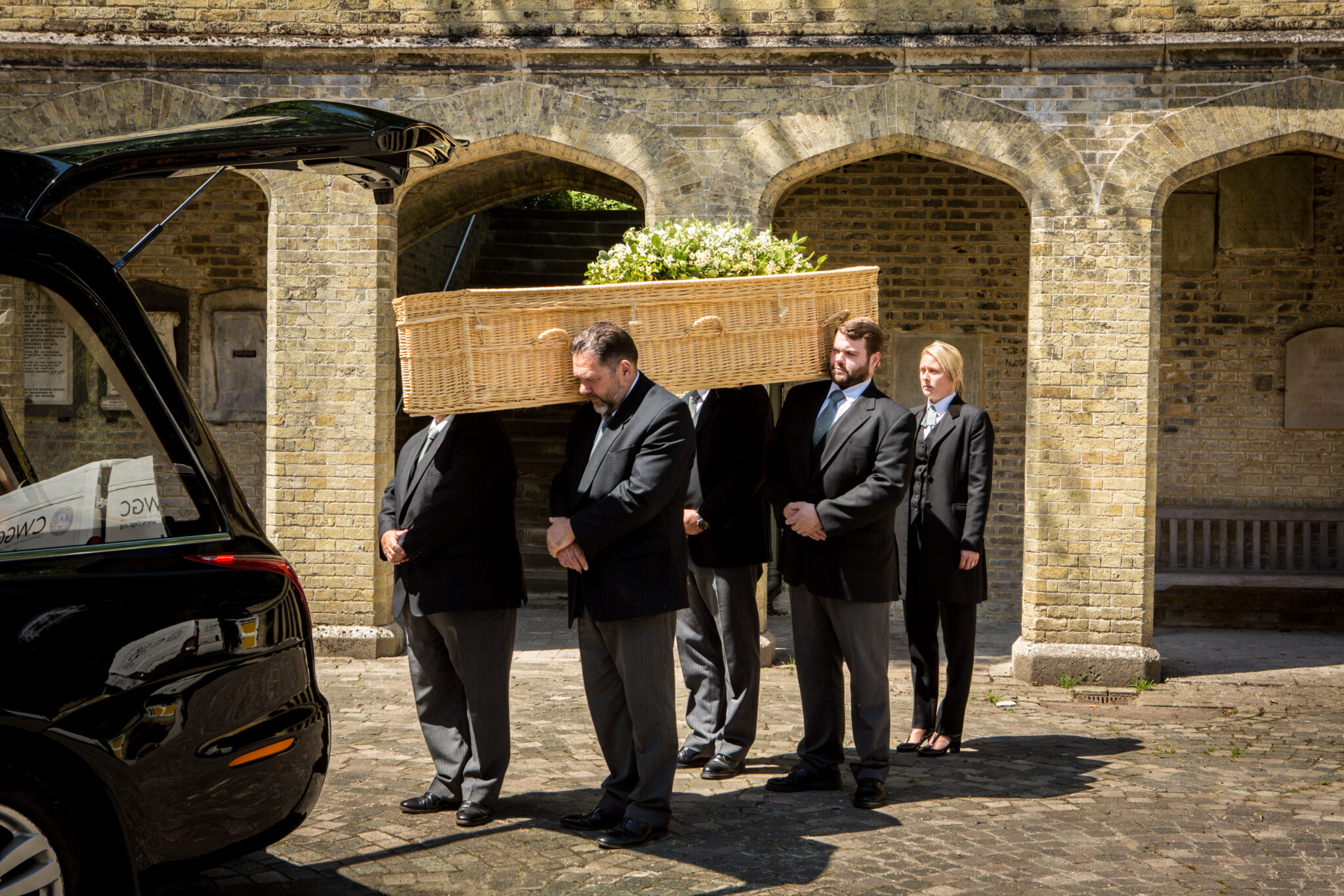 Traditional Funeral Directors North London | Levertons